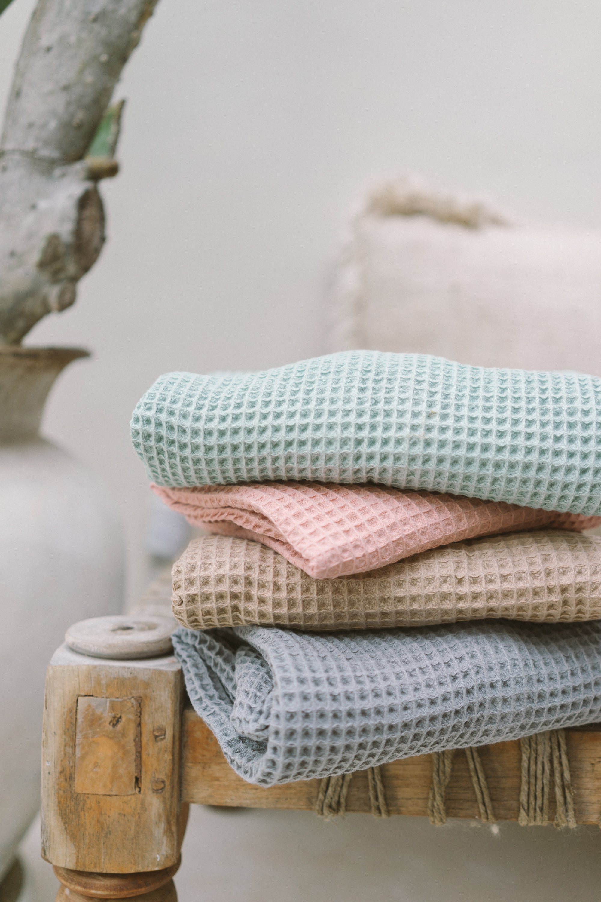 Waffle Cotton Poncho – JOEY & MOM